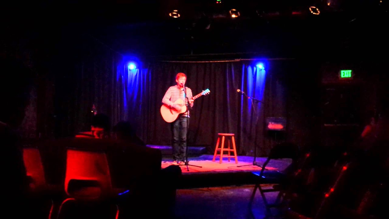 Matthew Rapp @ Muse Music Cafe - YouTube