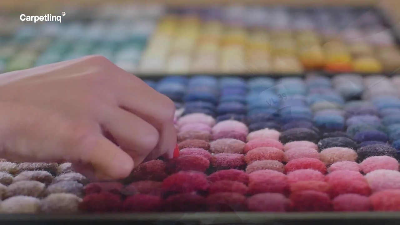 Handtufting process - YouTube