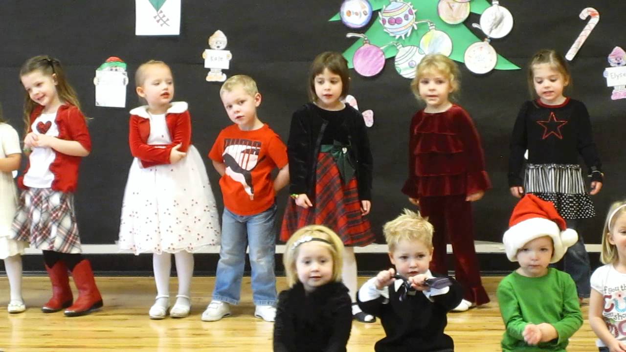 Preschool Christmas performance - YouTube
