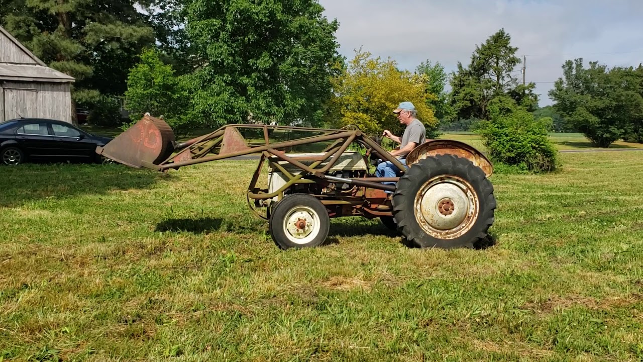 Vintage Ford Tractor with Loader - Runs - YouTube