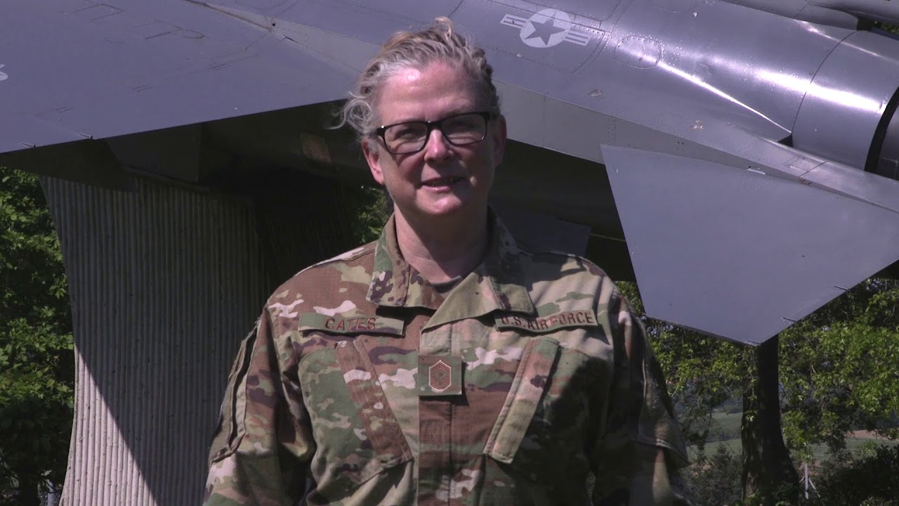 52 Fighter Wing Newcomers Welcome - YouTube