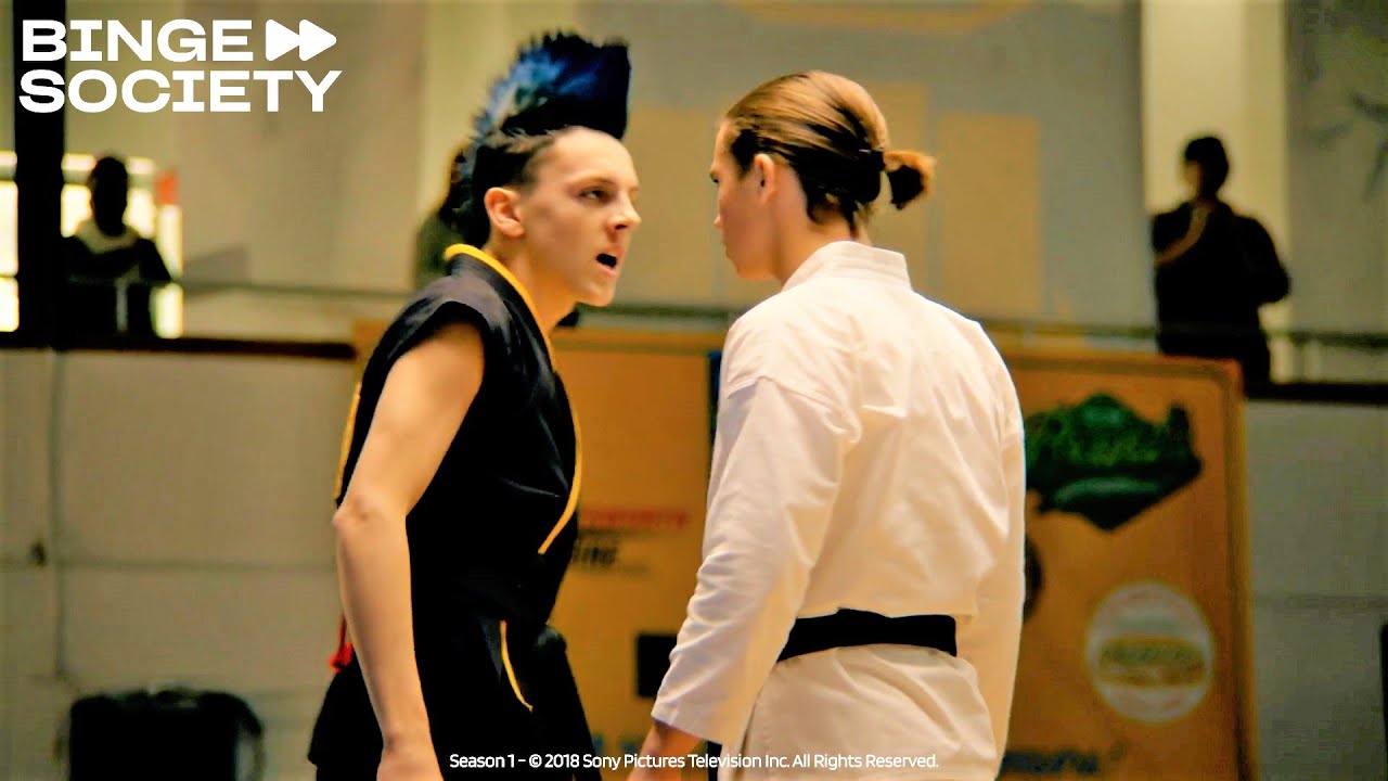 Hawk vs Robby | Cobra Kai ( Season 1 Epidode 10) - YouTube