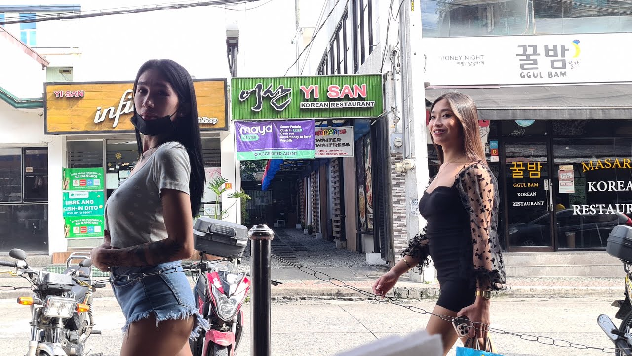 Live From World Famous Walking St. Angeles City Philippines - YouTube