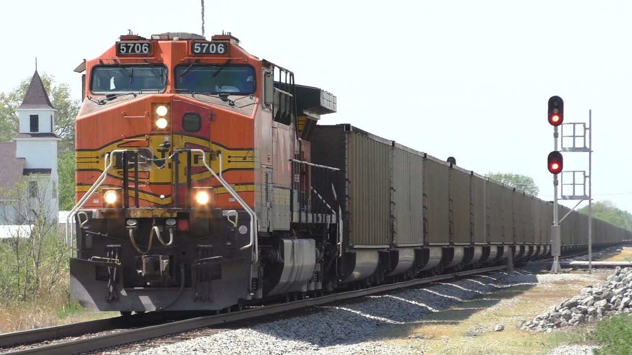 Three Train Thursday - YouTube