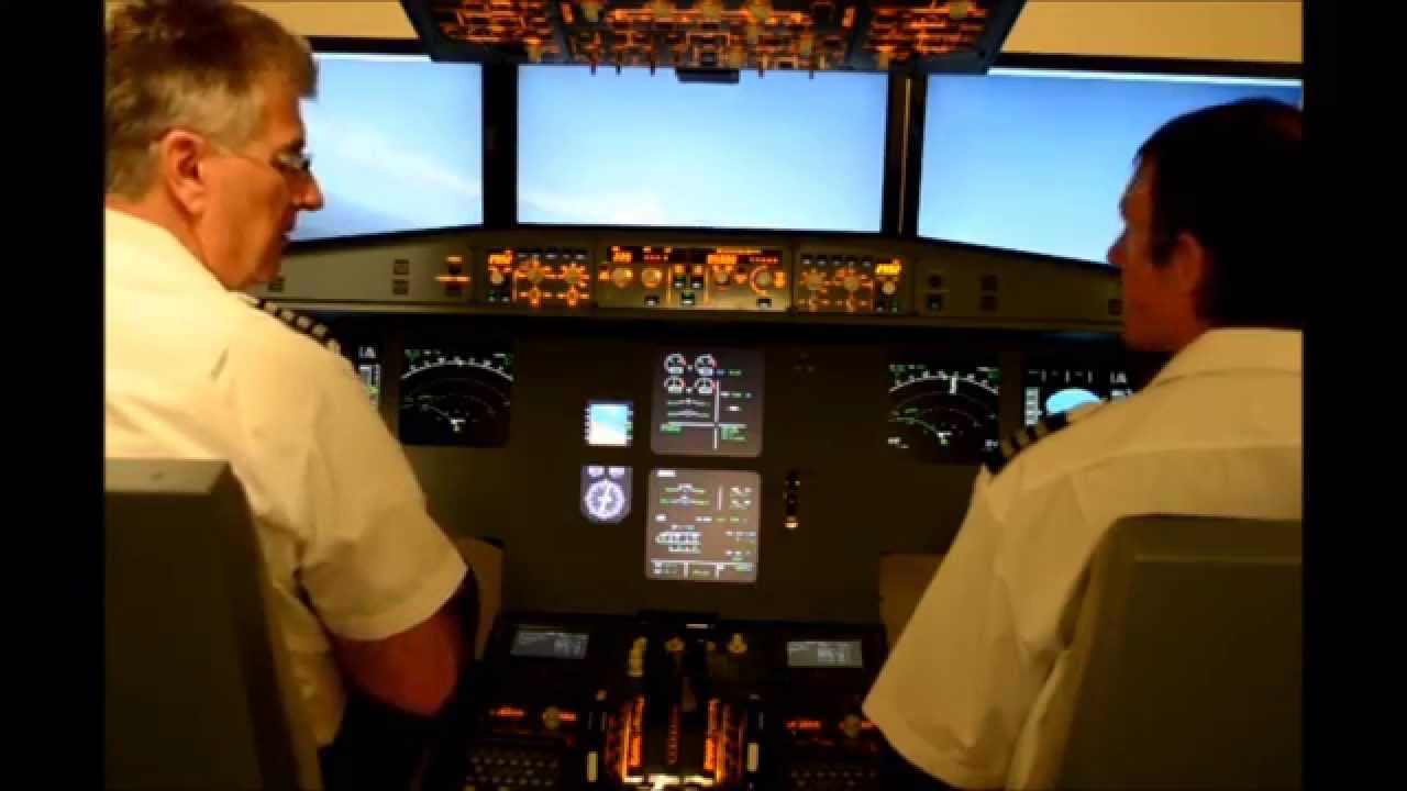 Airbus A320 AATD Flight Simulator - YouTube