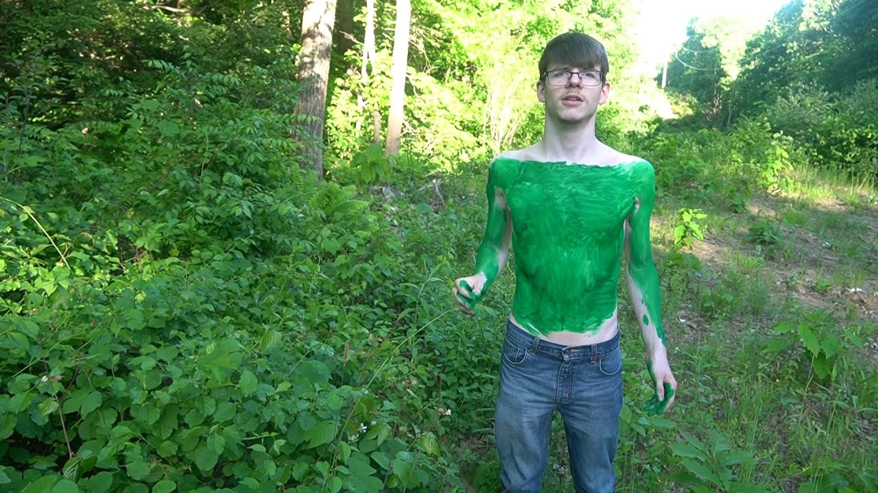 I covered myself in green paint to blend in. - YouTube