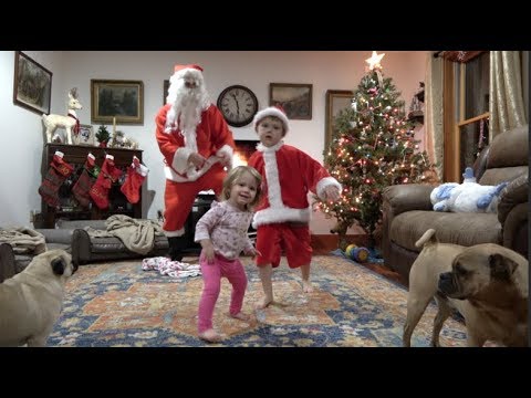 SANTA BABY CHRISTMAS DANCE - JINGLE BELLS - YouTube
