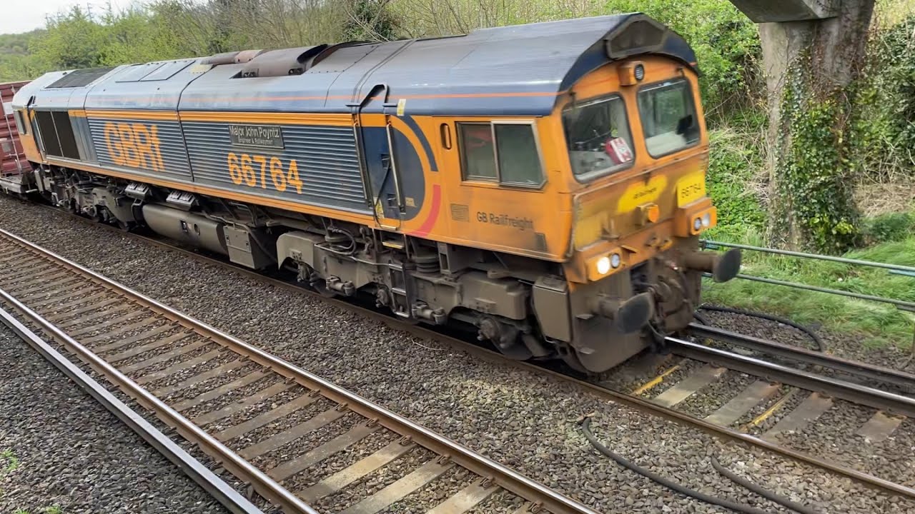 Class 66 | 66764 ‘Major John Poyntz Engineer and Railwayman’ | GB ...