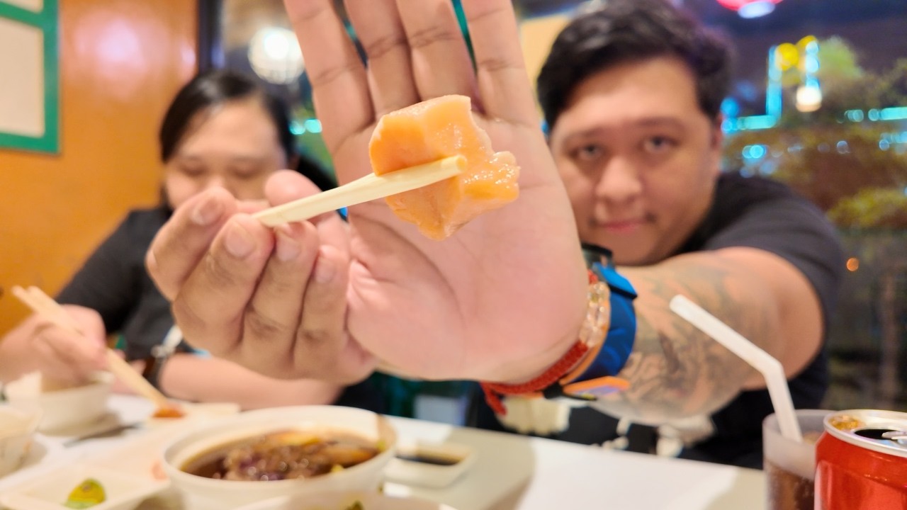 FRESH & CHEAP sashimi in Manila 🍣 - YouTube