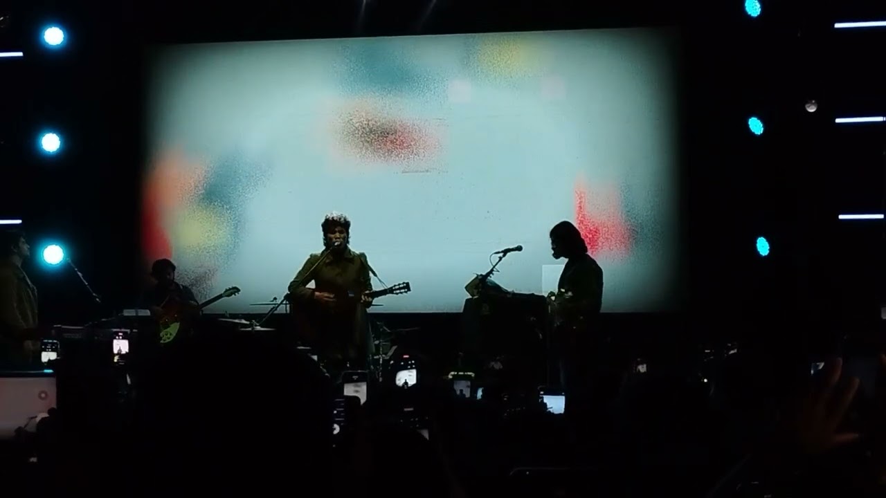 Ed Maverick - Del Río (cc Barranco - Lima) - YouTube