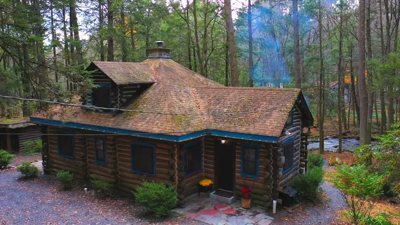 Coziest Creek Cabin Your authentic Poconos log cabin vacation ...