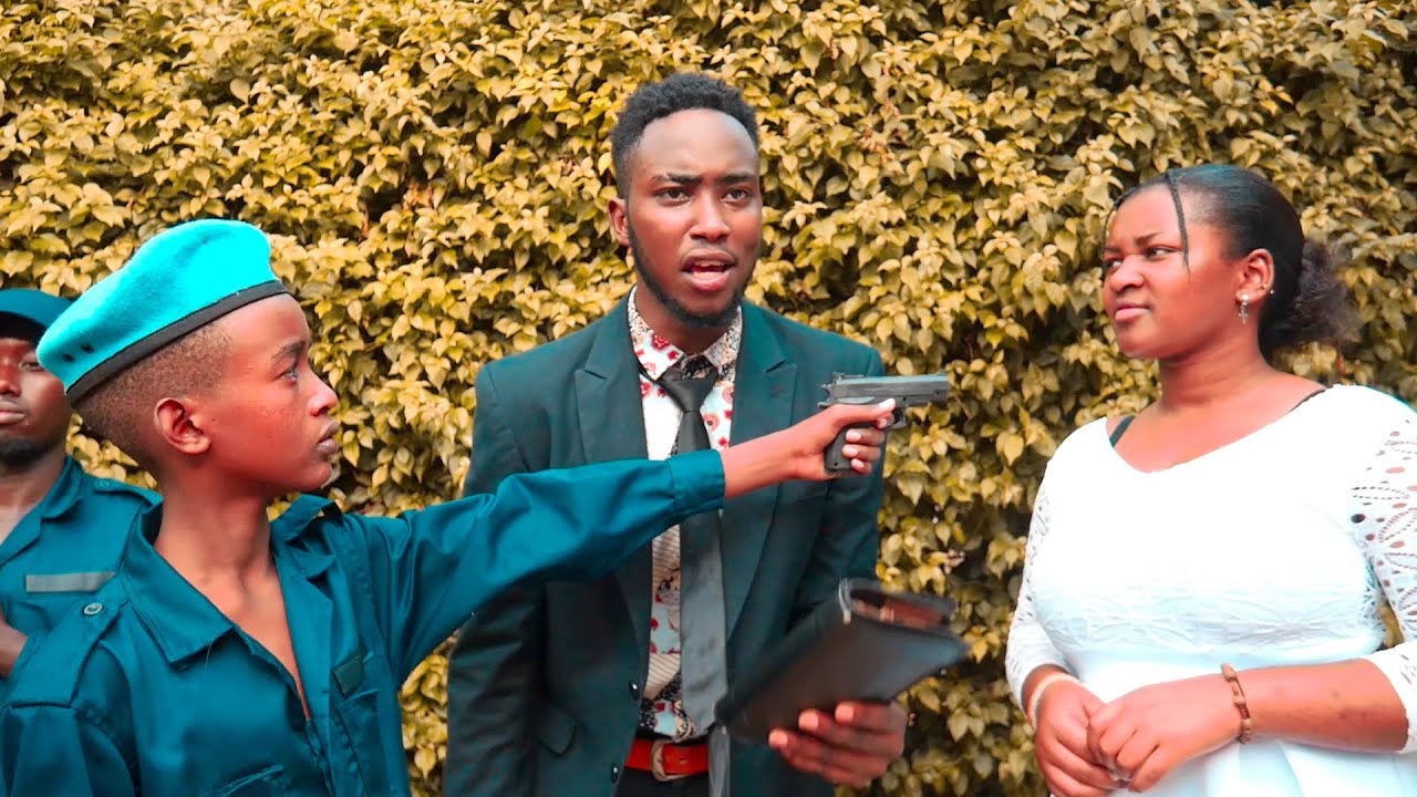 Mr KIBOBO SKITS (TB35) Kibobo Akoze Ubukwe 😍😍 - YouTube