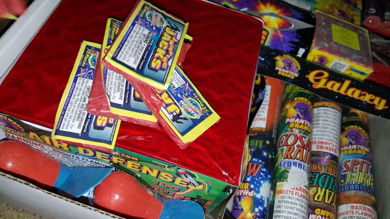 Firework stash 2017 enjoy!!! - YouTube