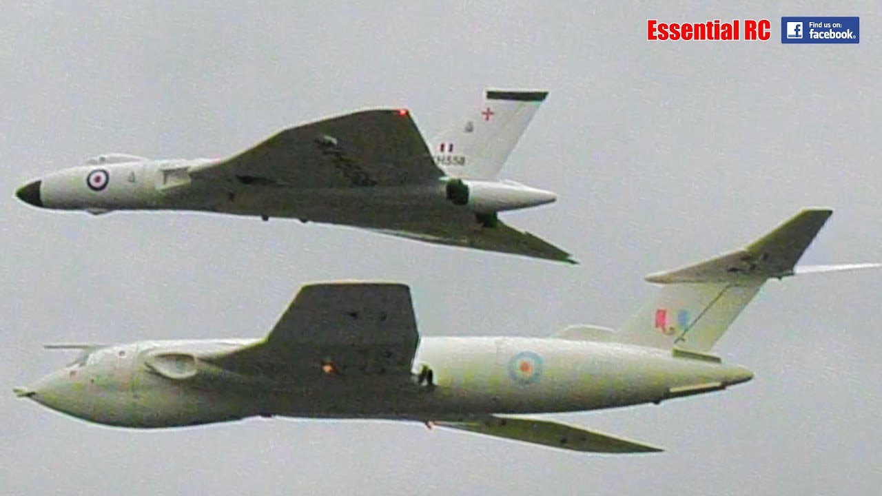 LARGEST RC Avro Vulcan & Victor Bomber turbine jets FLY TOGETHER - YouTube