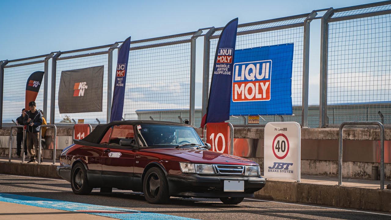 1993 Saab 900 Cabriolet First track day - YouTube