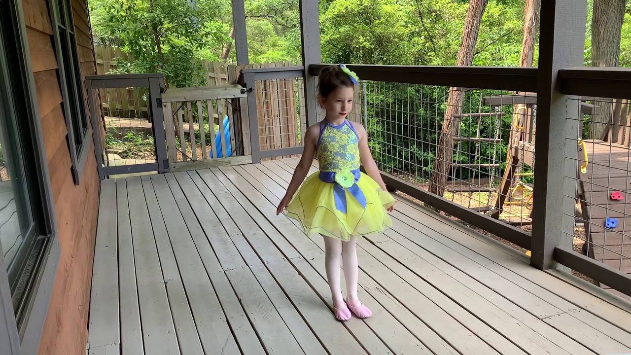 Bess Dance Recital Age 5.5 - YouTube