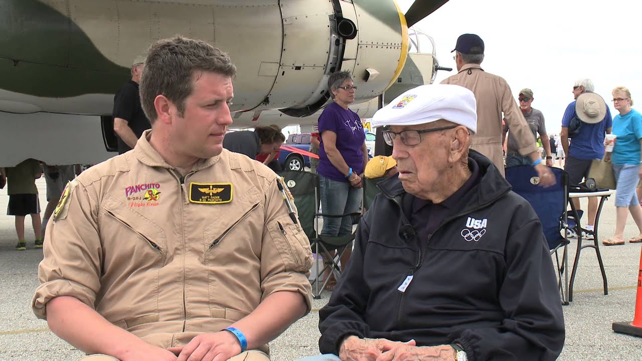 Col. Dick Cole, Jimmy Doolittle's co-pilot on 1942 Tokyo Raid - YouTube