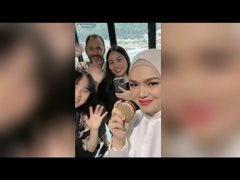 Peminat Siti Nurhaliza Dari Portugal Datang Ke Office CTDK Holdings