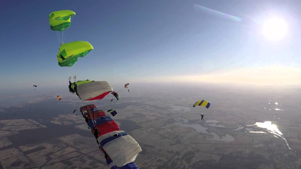 2015 Australian 40 Way Canopy Formation Record - YouTube