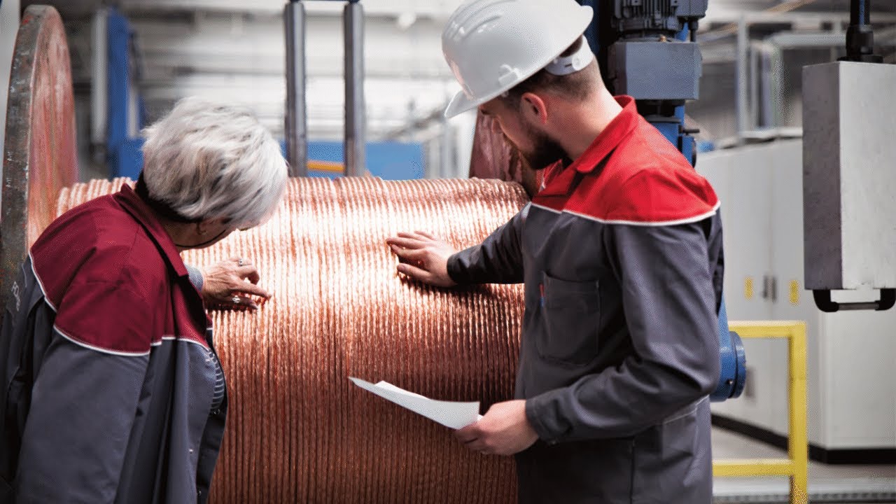 Factory tour presentation 2022 - YouTube