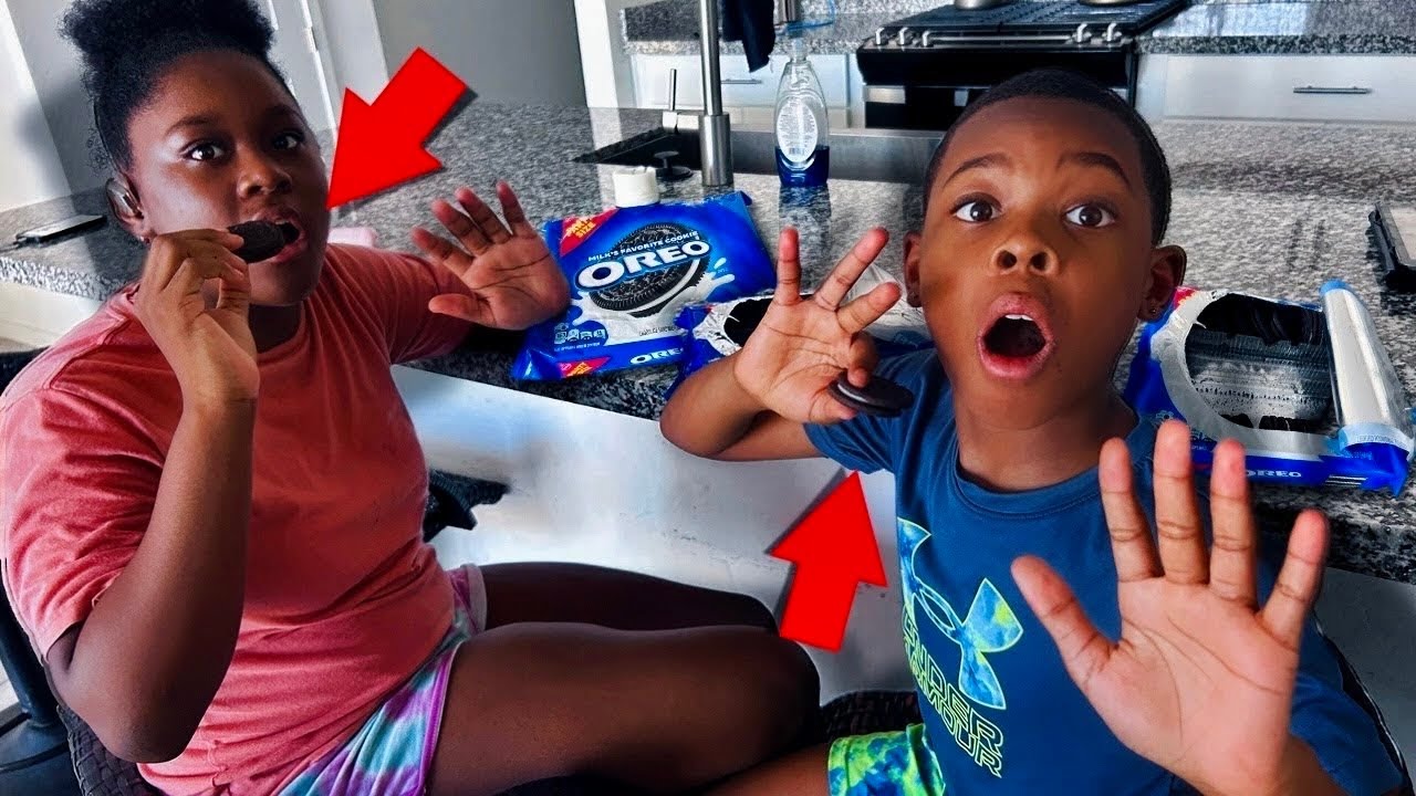 Kids EAT TOO MANY OREOS! Instantly Regrets It - YouTube