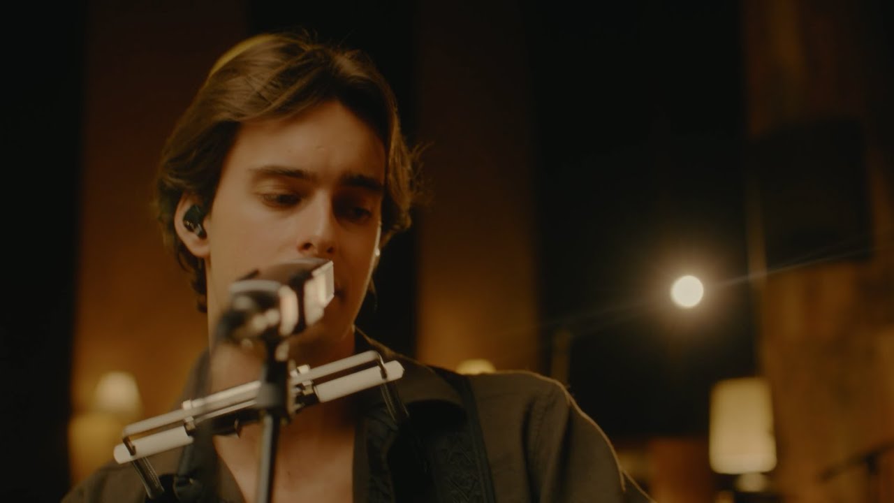 Noah Rinker - The Bend (Live from Sound Emporium) - YouTube