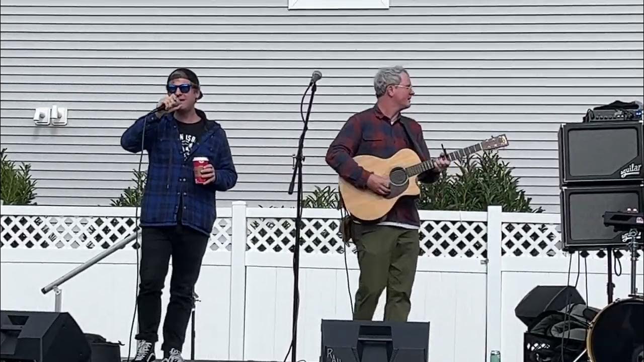 Joey Harkum and Brandon Hardesty - Hold On - YouTube