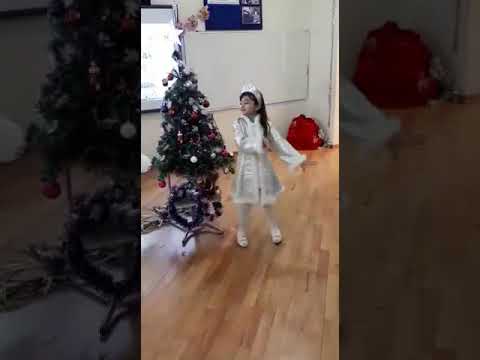 Qar qızın Acaruli rəqsi. Marina Əliyeva.