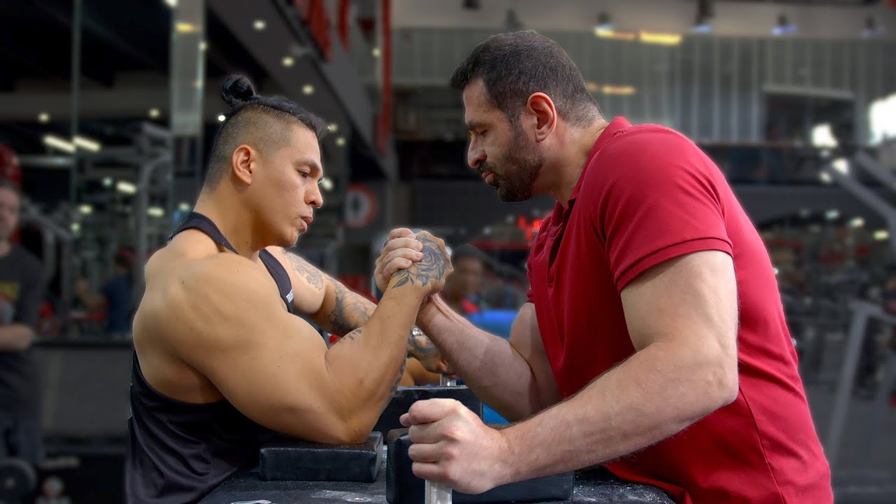 Bodybuilder vs Pro Arm Wrestler + More Supermatches - YouTube
