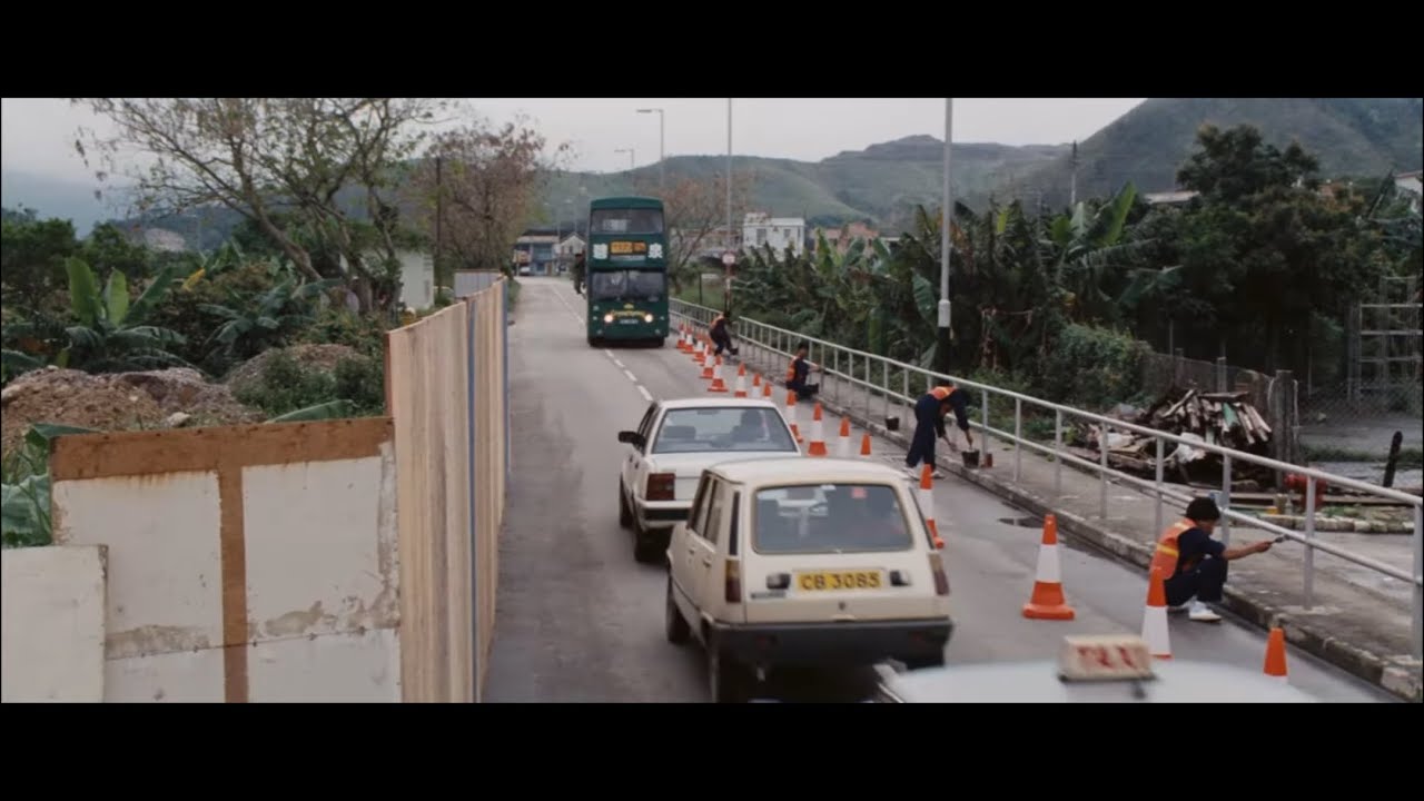Police Story 1 the bus scene 1985 #chase #policestory #stunts #hongkong ...