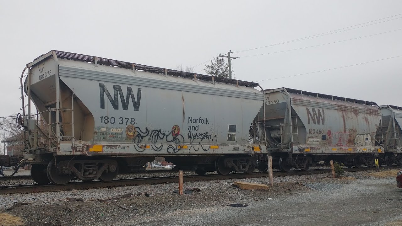 NS mixed freight train pulling into pamona yard in Greensboro NC with NS 9864 pulling LHF 1/18 ...