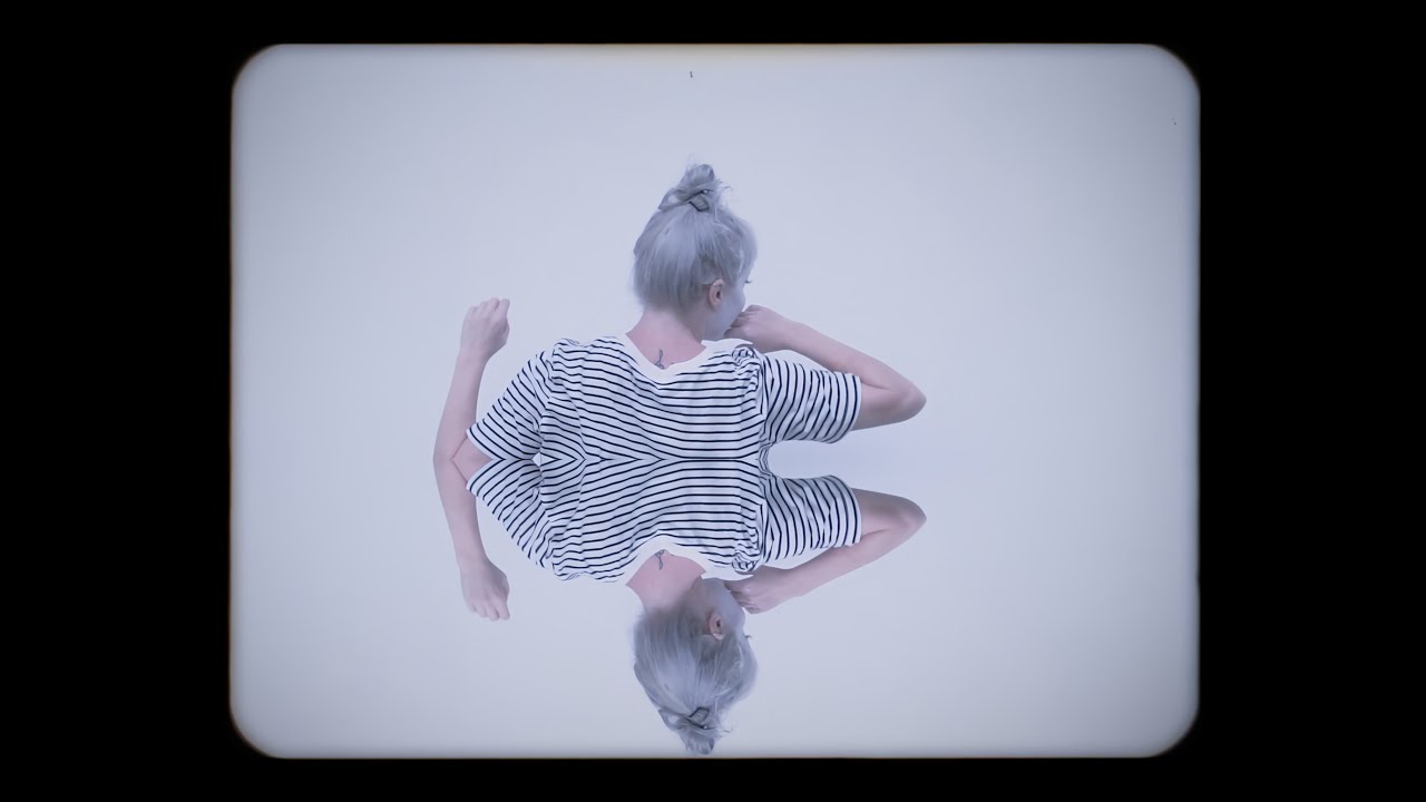 Geoffnet - Absent - by Franz Harvis - YouTube