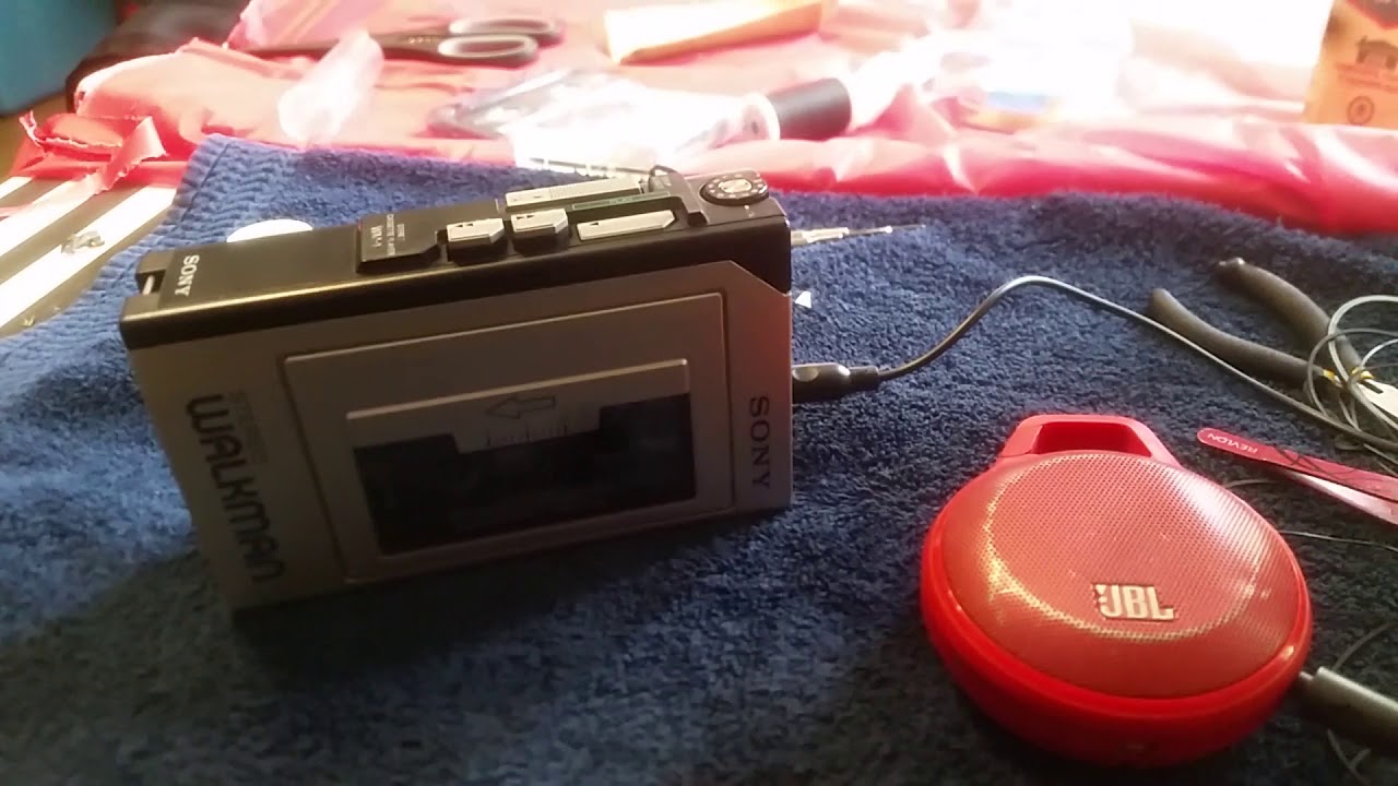 Sony Walkman WM-1 1981 fully functional - YouTube