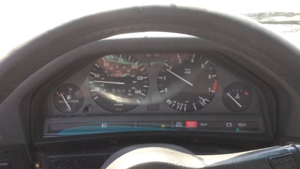 ZHP m54 powered e30 first drive - YouTube