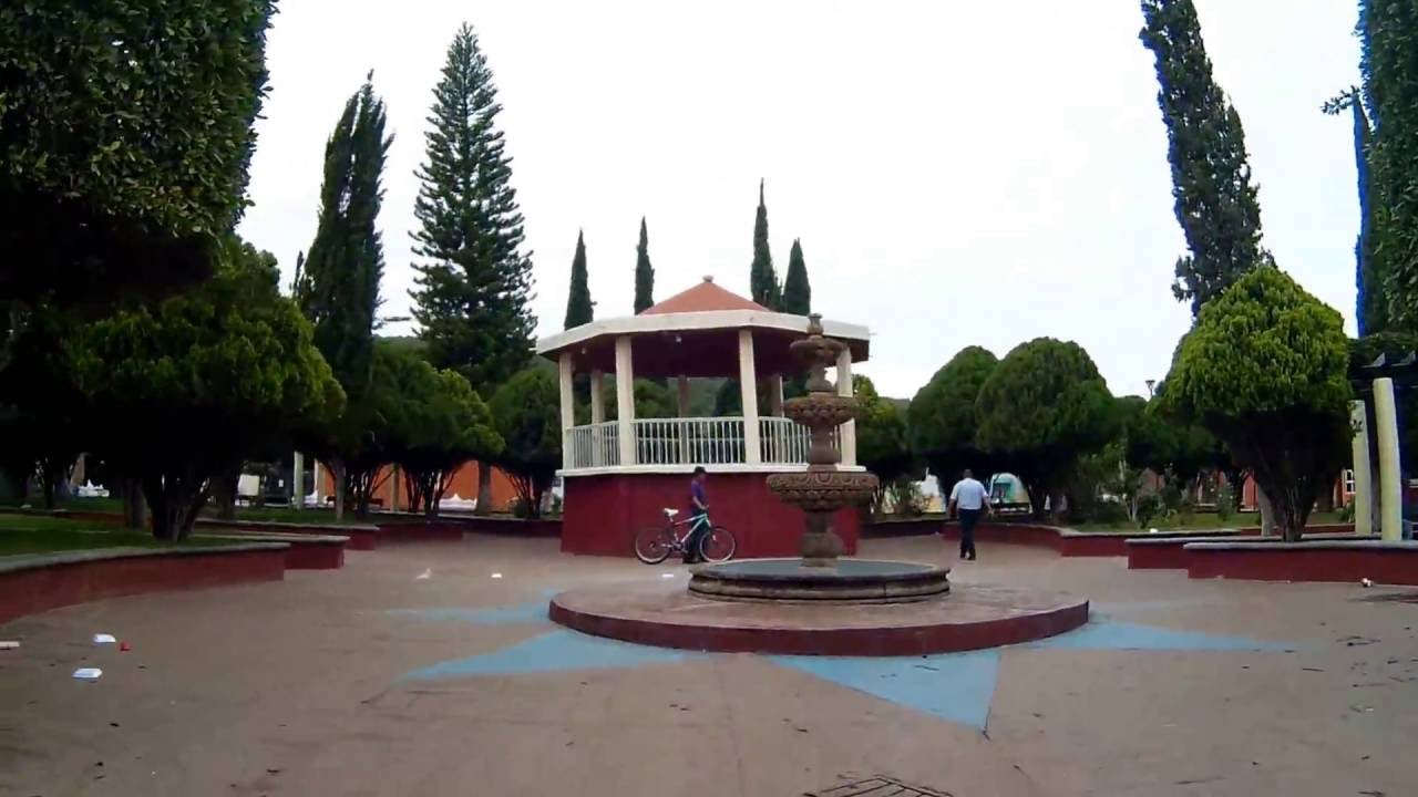 Galeana Michoacan "La Plaza" - YouTube