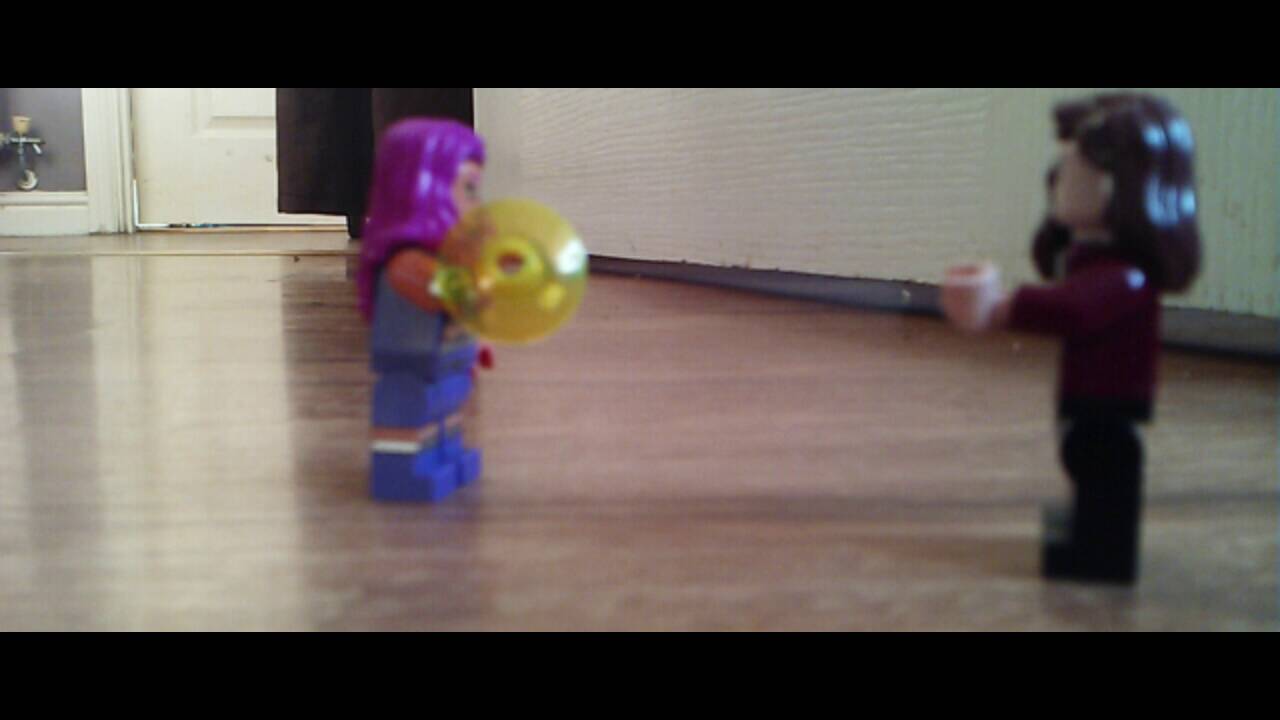 scarlet witch vs starfire - YouTube
