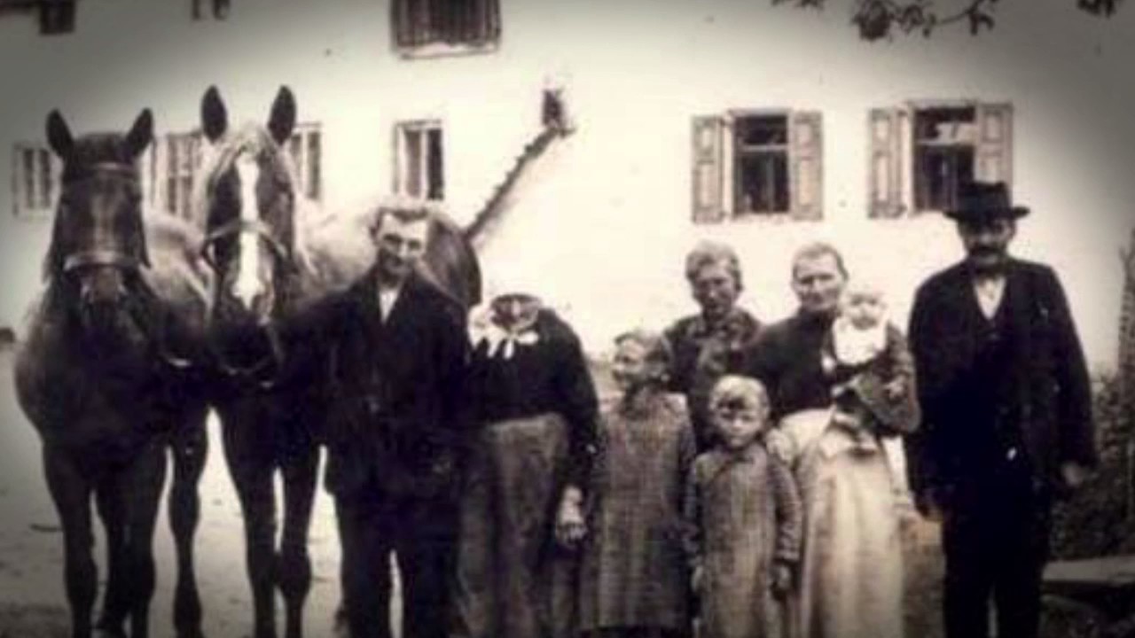 Unsolved : Hinterkaifeck Trailer - YouTube