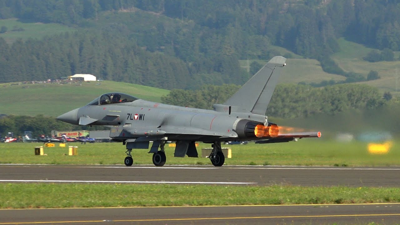 Smokey take off & vertical climb || Eurofighter Typhoon EF-2000 [4K ...