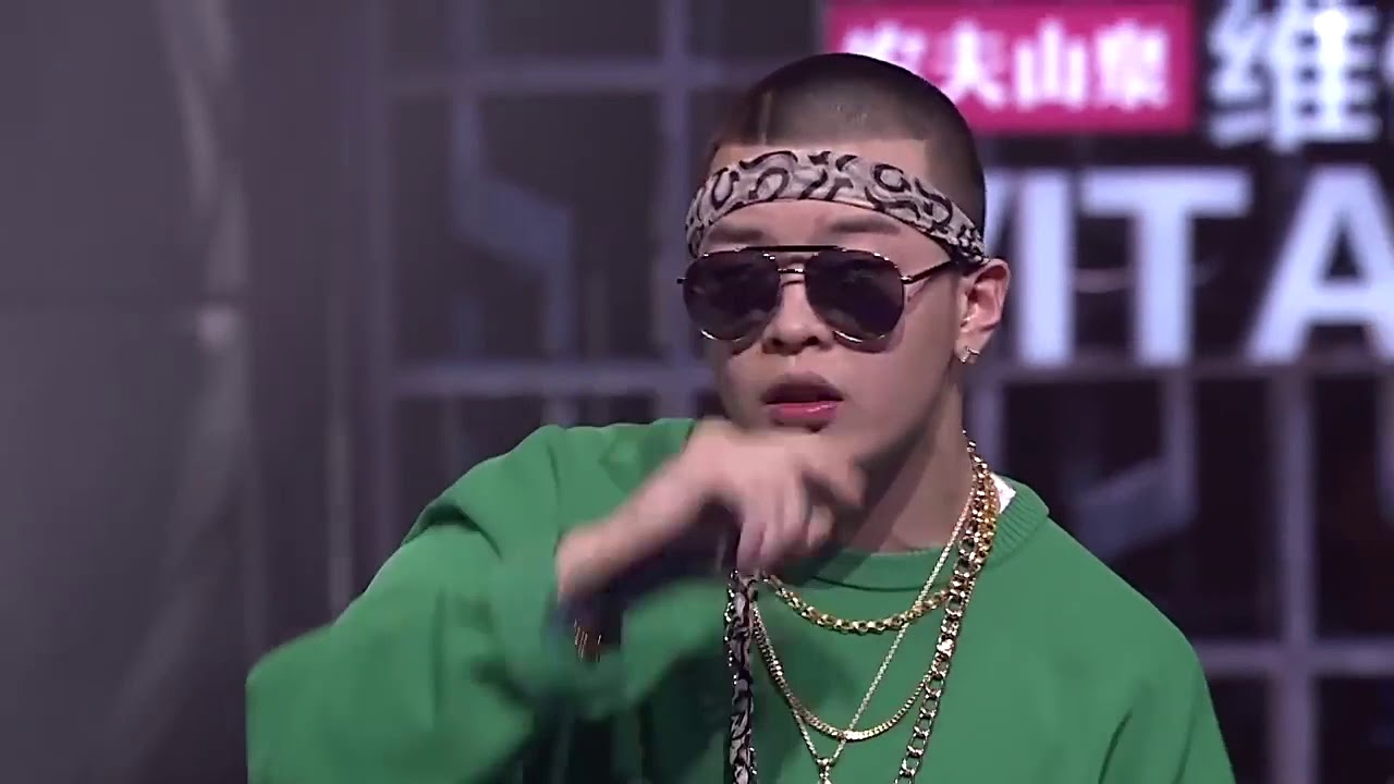 BrAnT.B 小白│60秒淘汰賽│中國有嘻哈 第二期 - YouTube