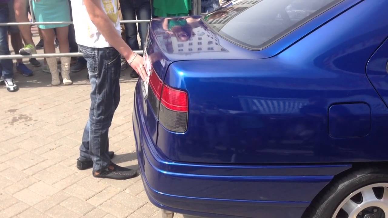 Alpine SWR 1222D в Seat Toledo - YouTube