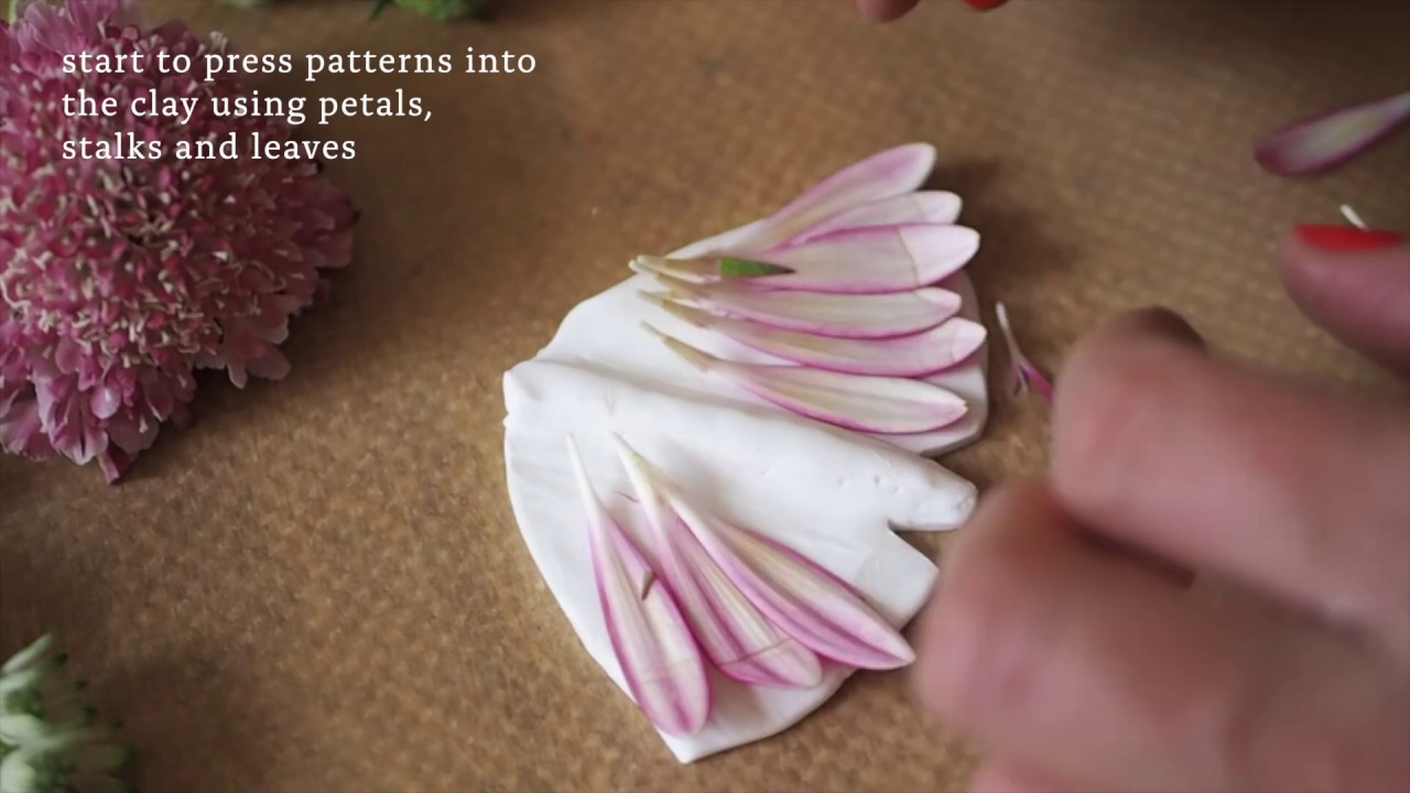 How to make a Flower Moth tutorial - YouTube