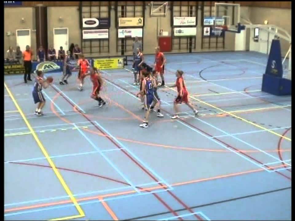 Lisa Kuiper Basketball Compilation 3-12-2011 - YouTube