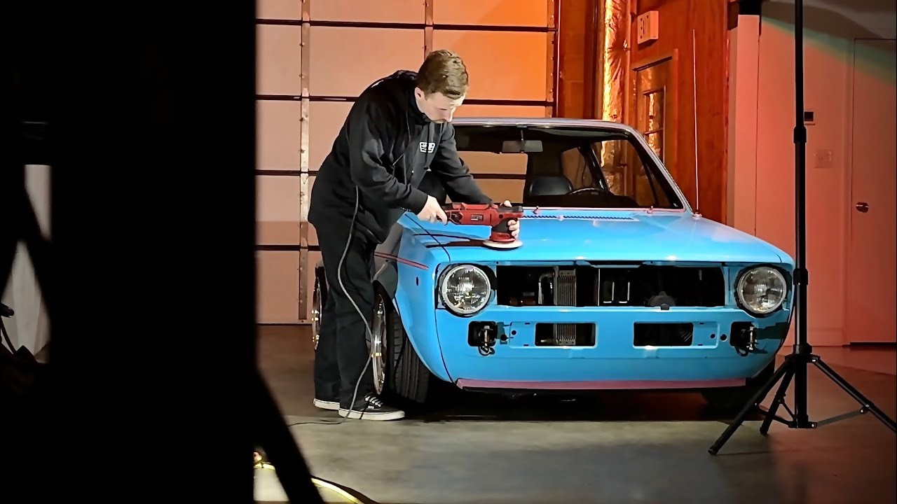 Polishing and Coating a 1977 Volkswagen Rabbit. - YouTube