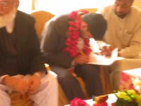 Ahmad Rizwan Chattha Taken Salami From Qazi Hussain Ahmed. - YouTube