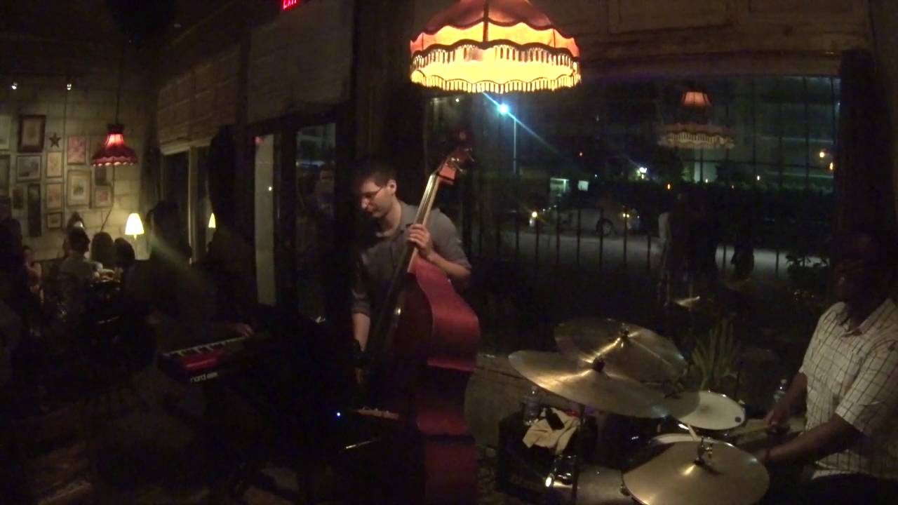 Caravan - Alex Weitz Quartet Live at Lagniappe - YouTube