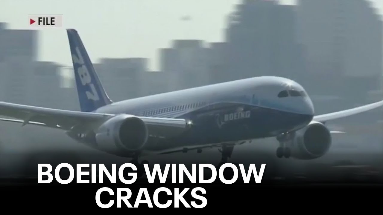 Boeing plane's window cracks on transatlantic flight - YouTube
