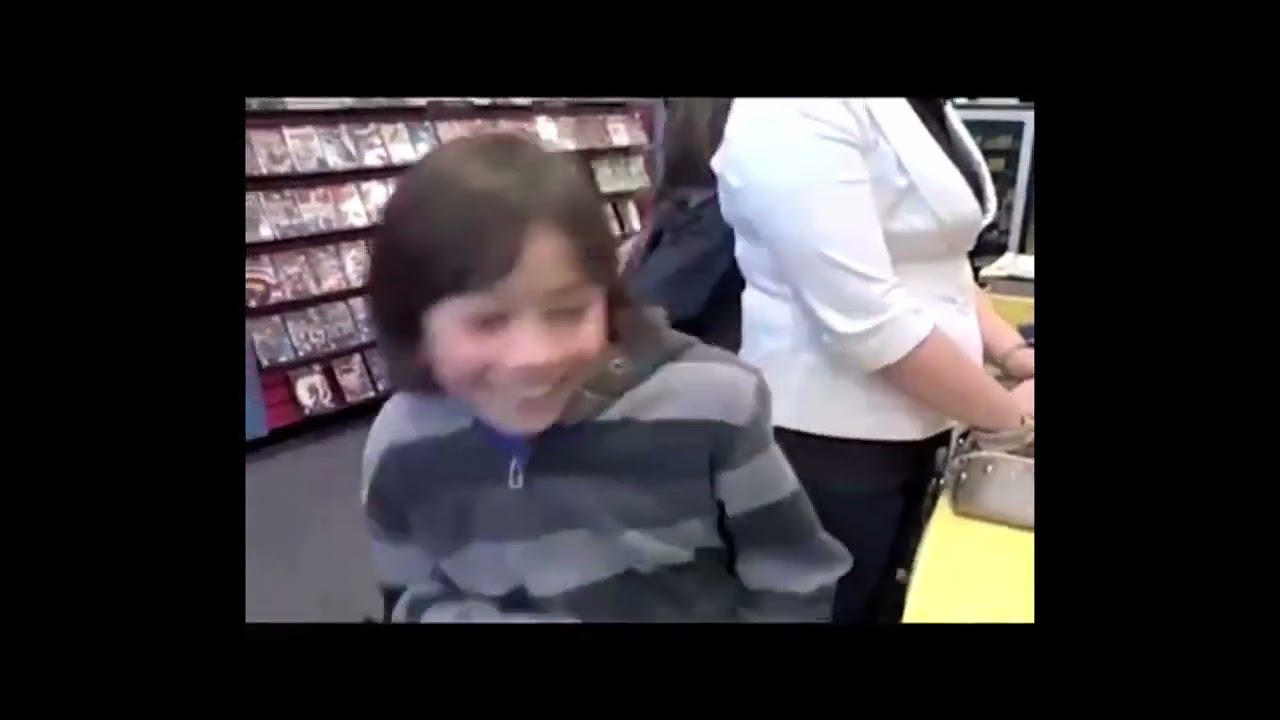 Weird asian kid dancing PlayStation 2 - YouTube