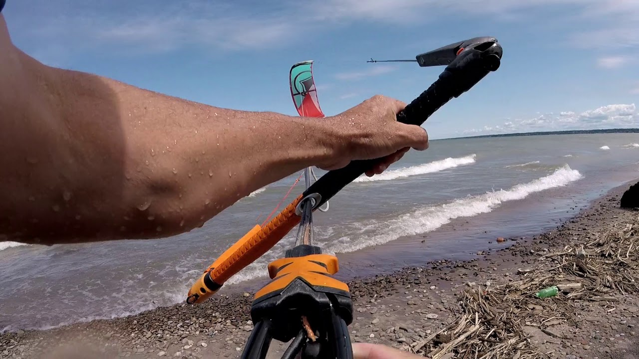 Kite Self Landing - YouTube