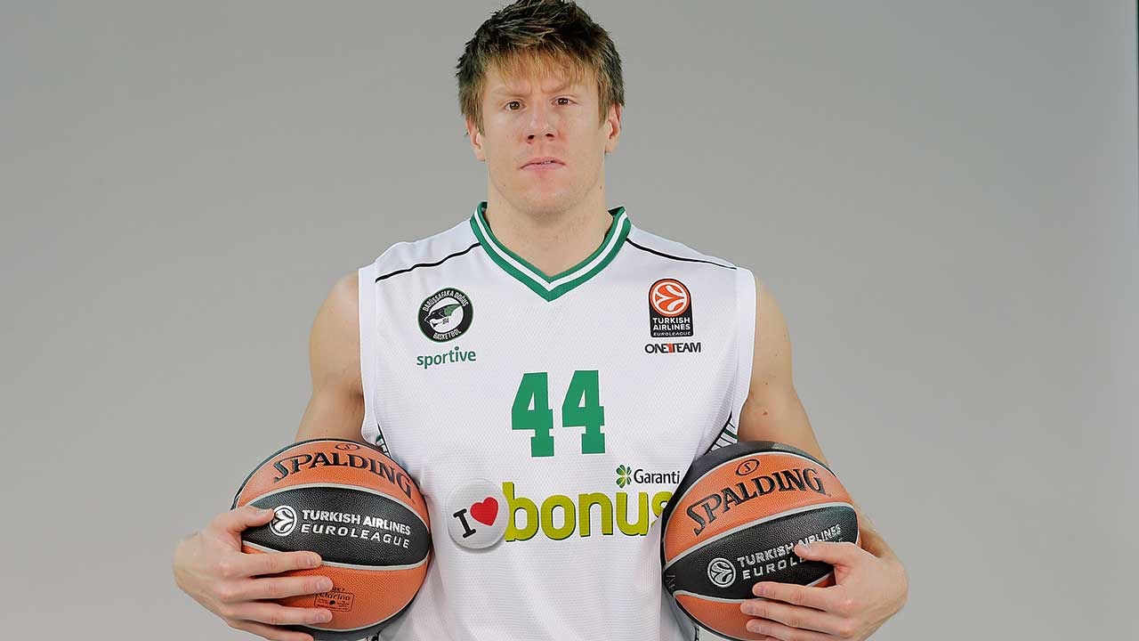 Luke Harangody - Alchetron, The Free Social Encyclopedia