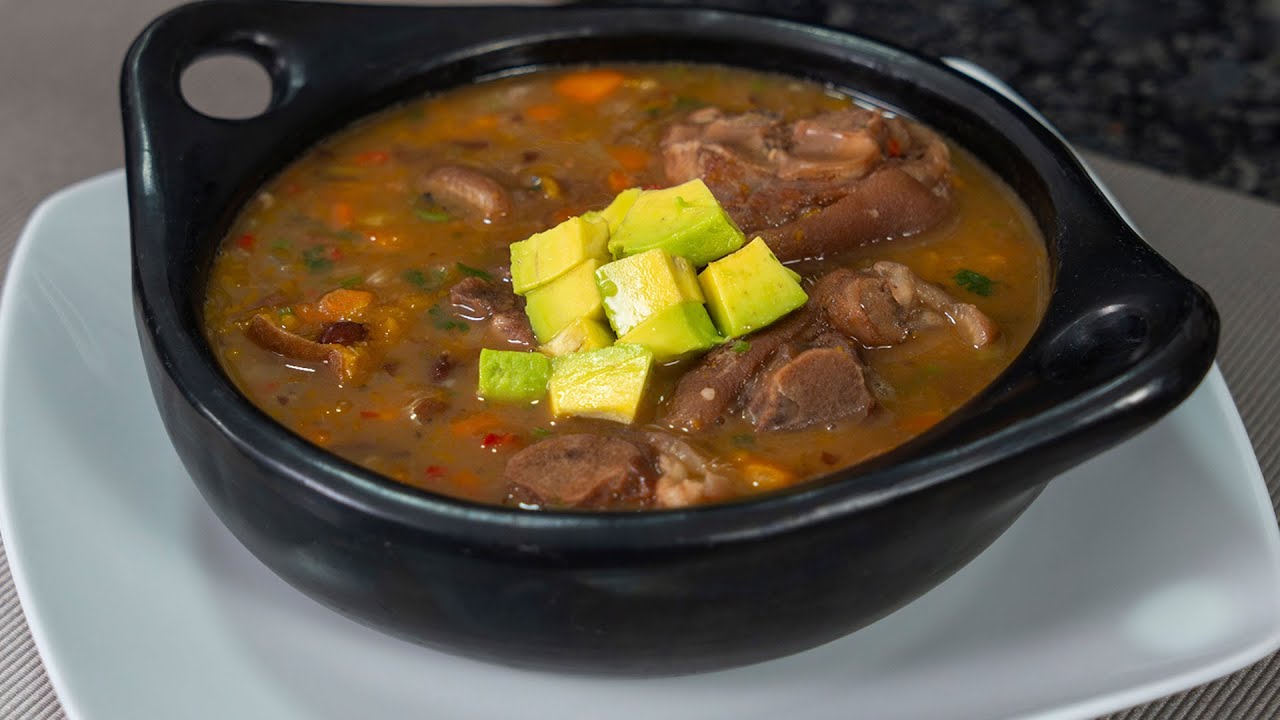 COMO HACER UNOS DELICIOSOS FRIJOLES CON PATICA DE CERDO - YouTube
